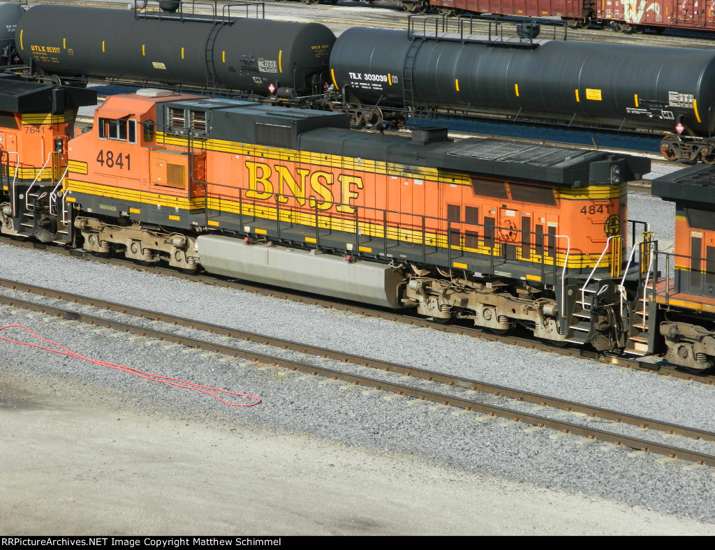 BNSF 4841